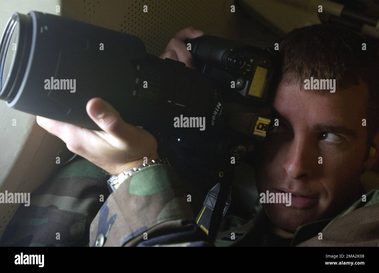 040730-F-9528H-009. [Complete] Scene Caption: US Air Force (USAF ...