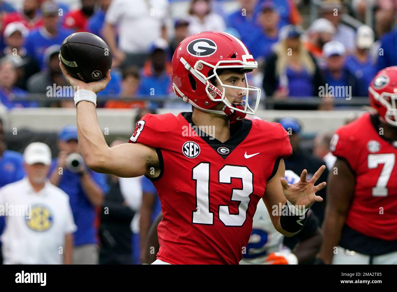 Georgia quarterback Stetson Bennett looks for a receiver against ...