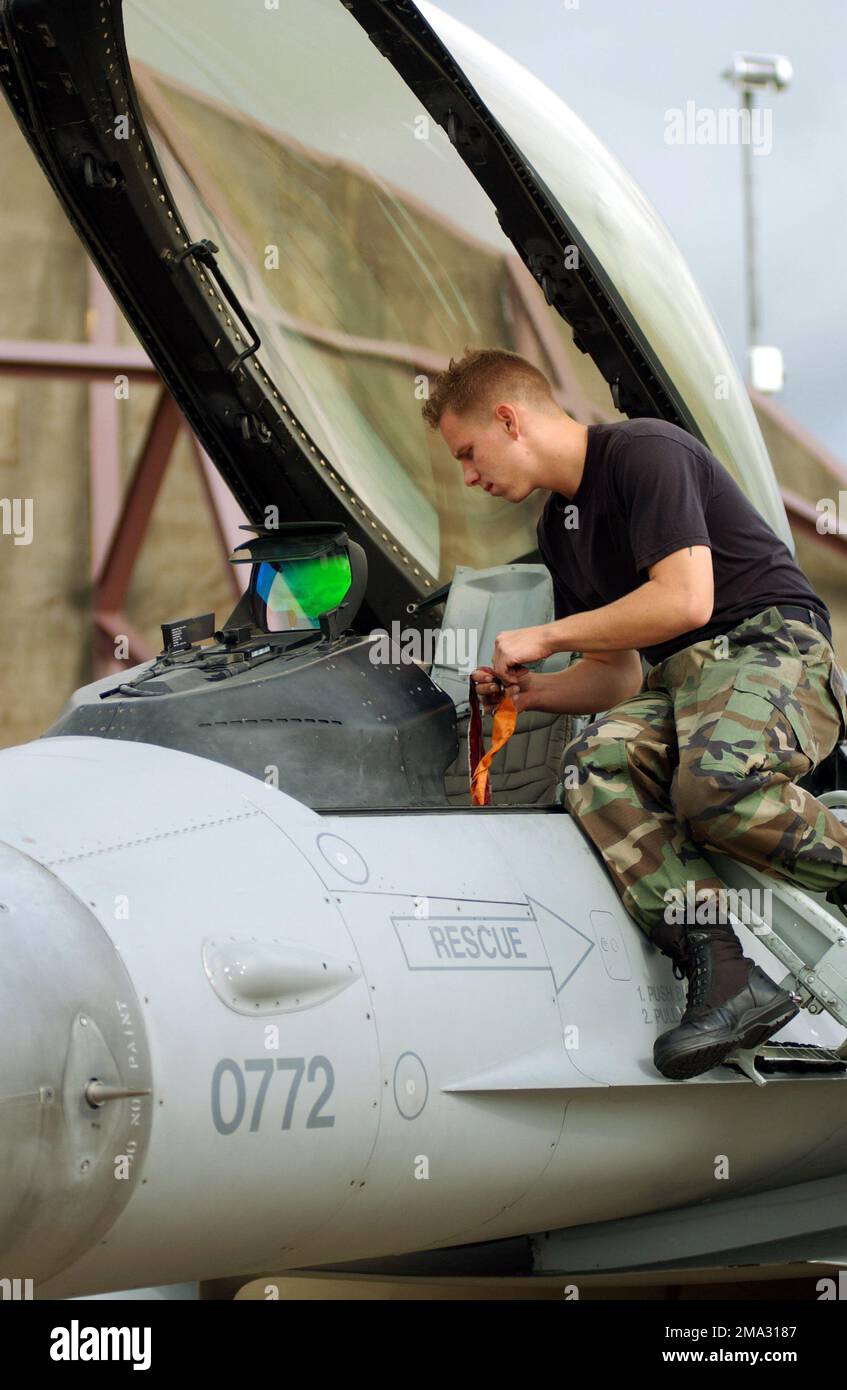 Esprit de coopération hi-res stock photography and images - Alamy