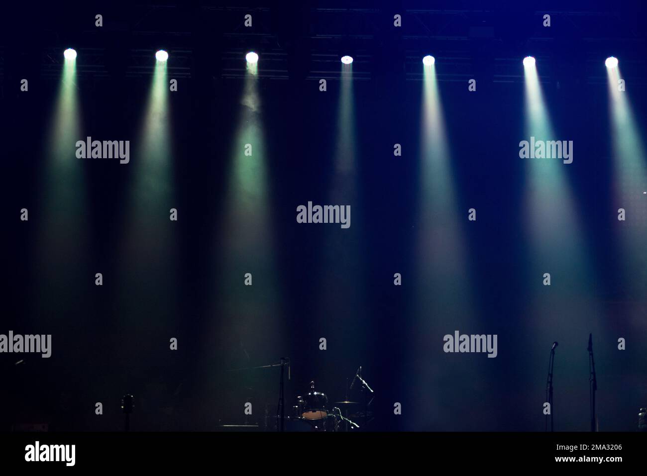 Shining stage lights in the dark at concert Stock Photo - Alamy