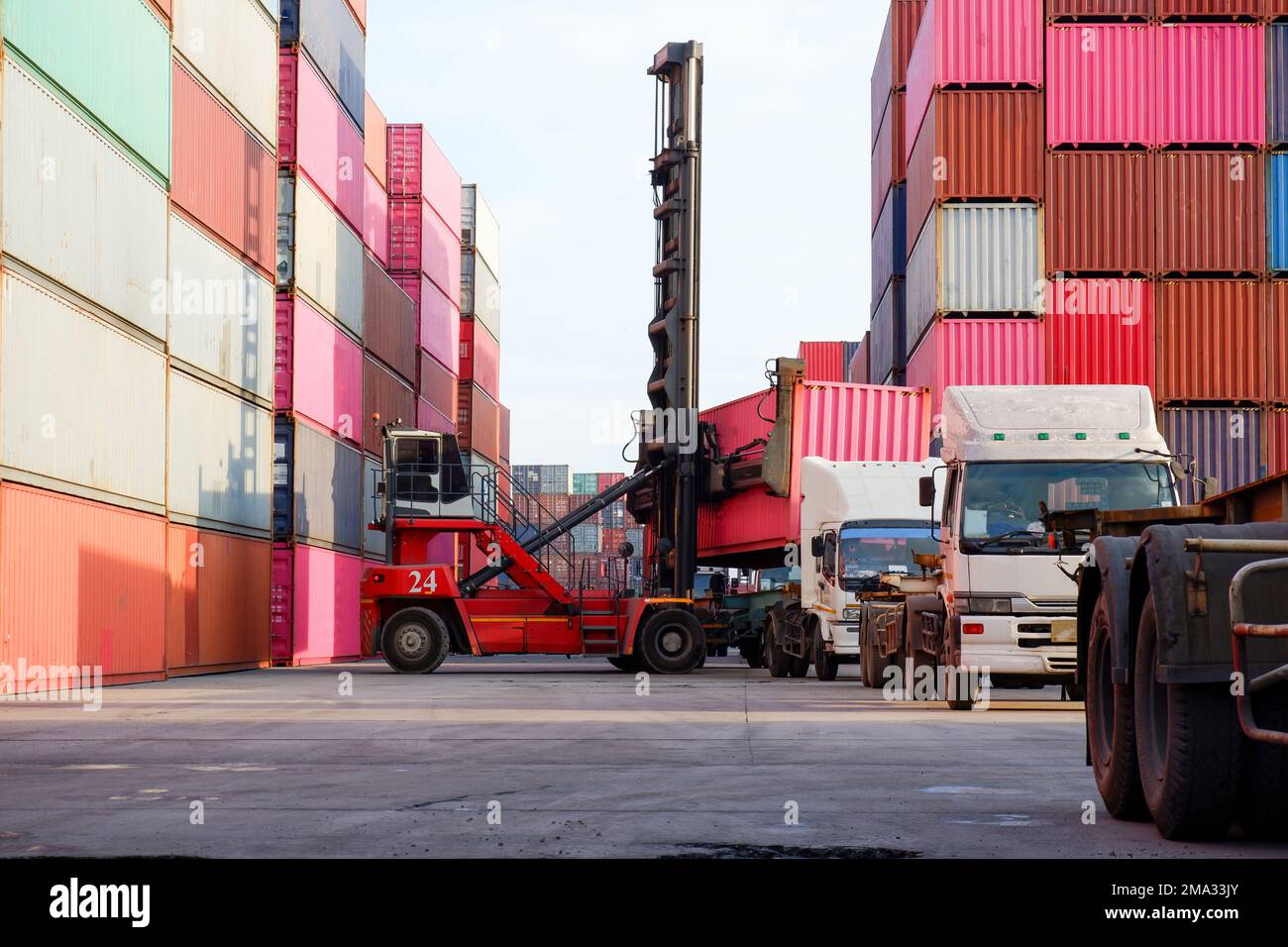 container forklift in the container yard Stock Photo - Alamy