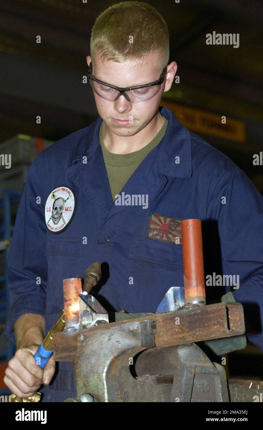 040825-M-3843C-041. Subject Operation/Series: SOUTHERN FRONTIER Base ...