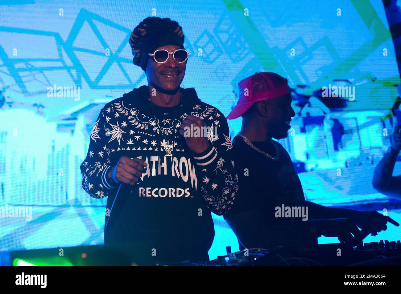 Snoop Dogg performs during BleauLive Halloween Weekend on Friday, Oct ...