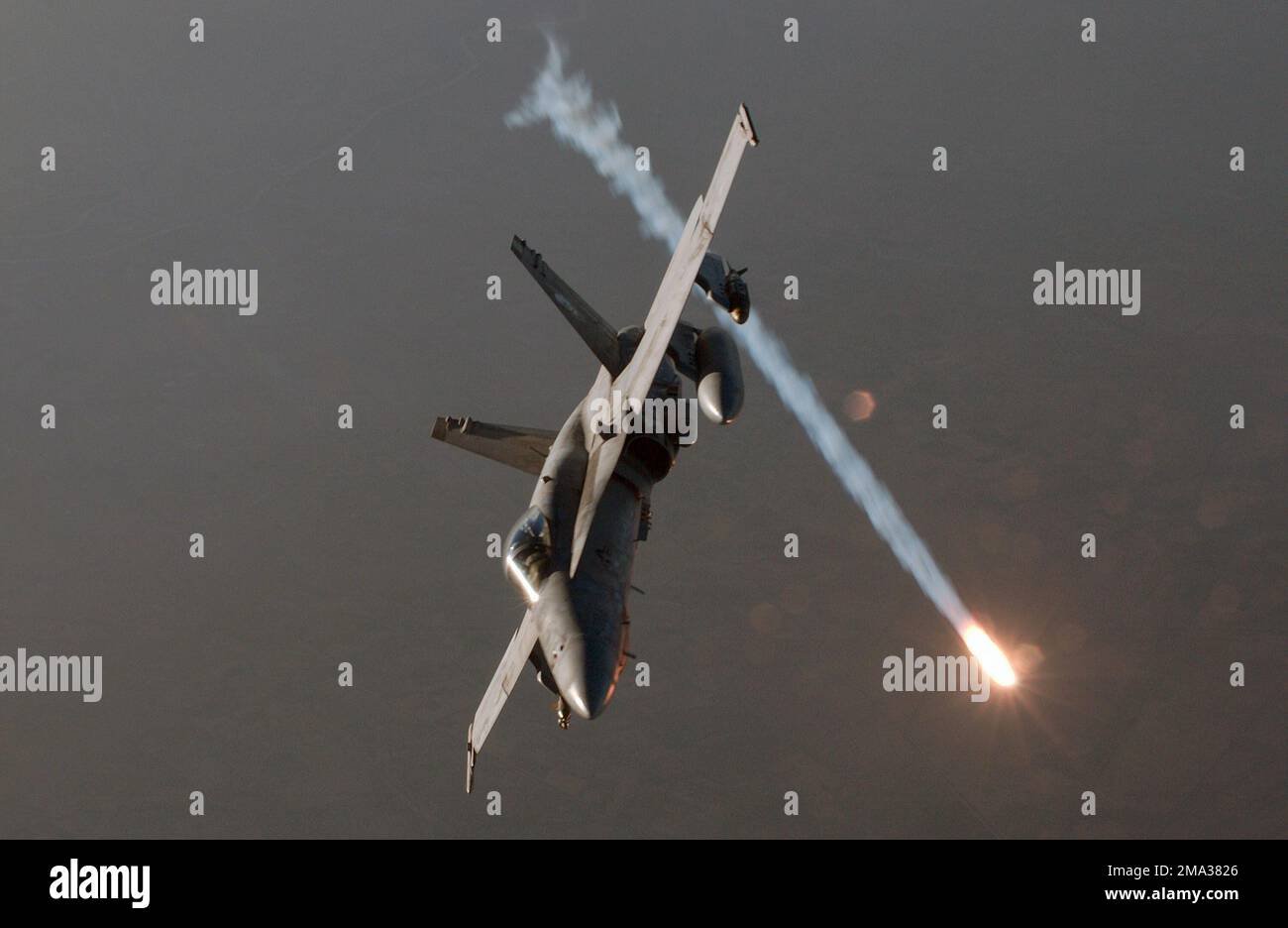 U s military combat iraq 2004 hi-res stock photography and images - Alamy