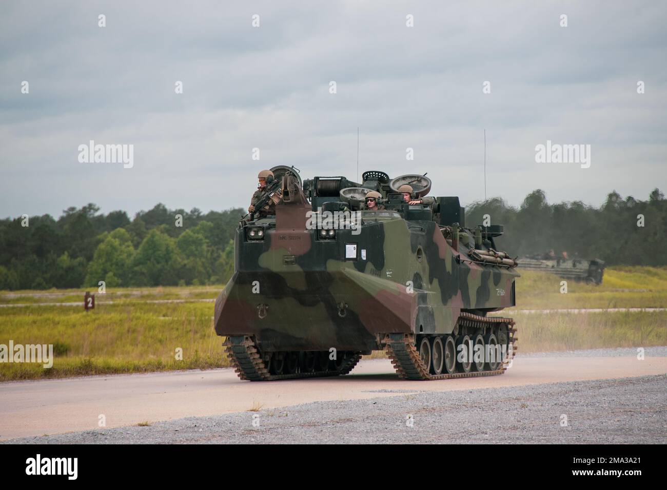 U.S. Marines with 2d Assault Amphibian Battalion, 2d Marine Division ...