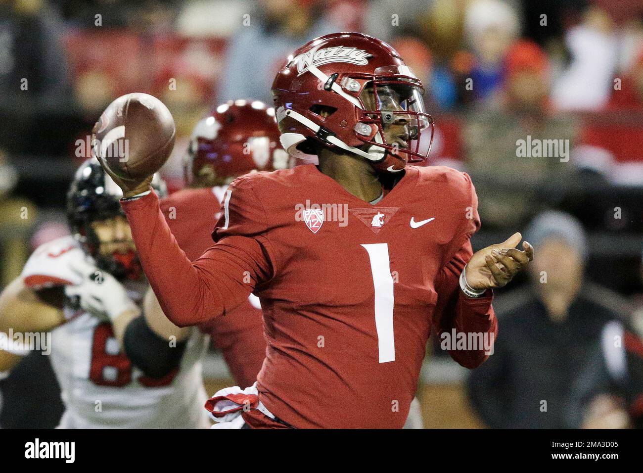 Washington State quarterback Cameron Ward throws a pass during the ...