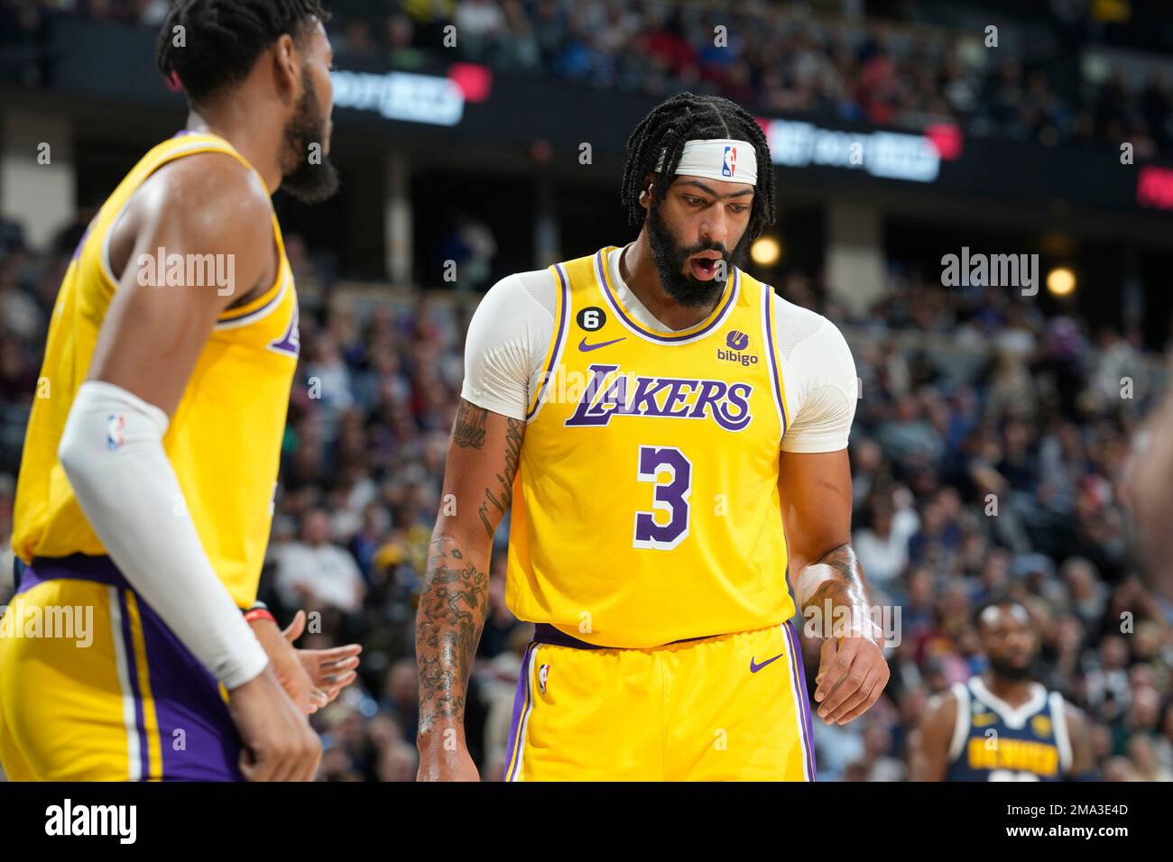 Los Angeles Lakers forward Anthony Davis (3) in the first half of an ...