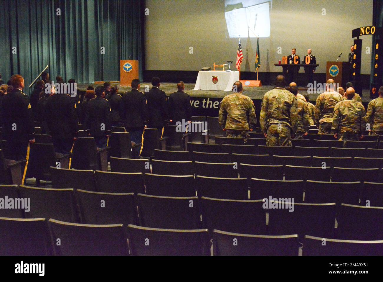 Seventy-five U.S. Army Sergeants recite the Creed of the ...