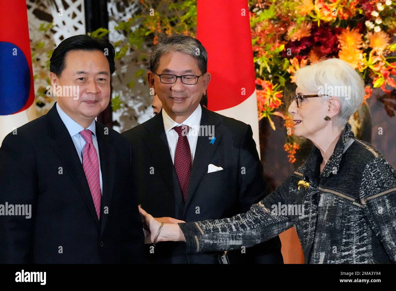South Korea's First Vice Foreign Minister Cho Hyundong, from left ...