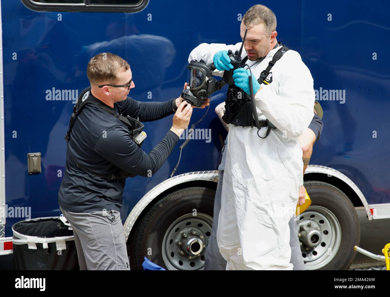 Members of the Tennessee Army National Guard 45th WMD-CST conduct ...