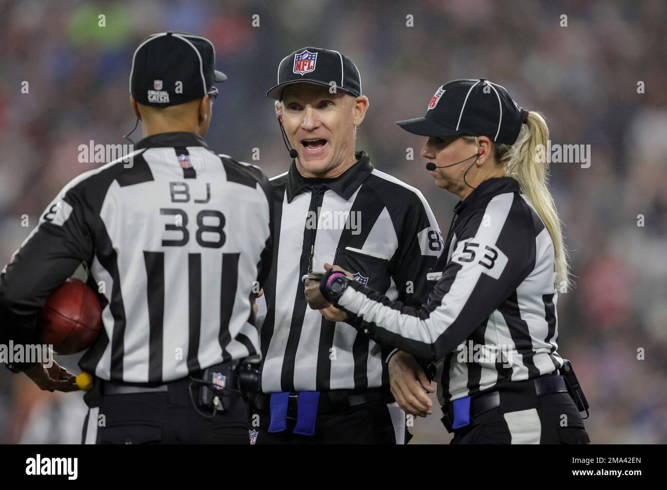 Back judge Greg Yette (38) line judge Daniel Gallagher (85) and down ...