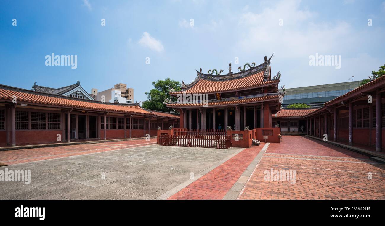 Dacheng palace hi-res stock photography and images - Alamy