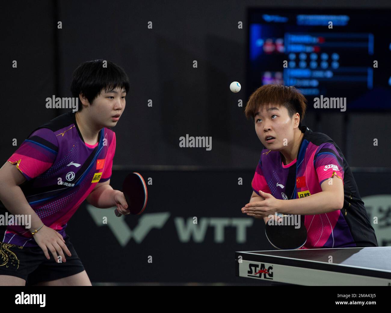 Doha, Qatar. 18th Jan, 2023. Kuai Man/Zhang Rui (R) compete during the ...