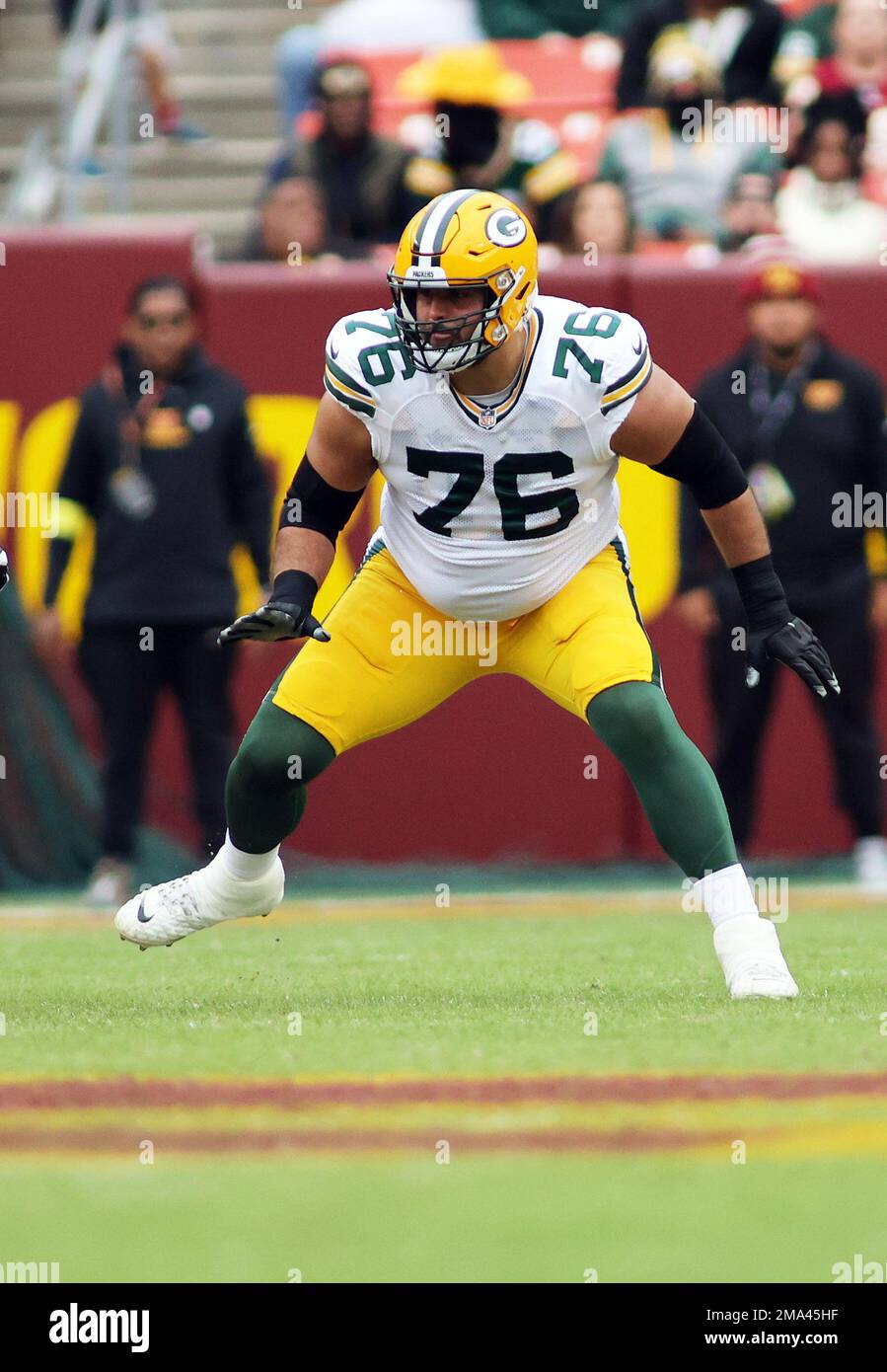 Green Bay Packers guard Jon Runyan (76) blocks during an NFL football ...