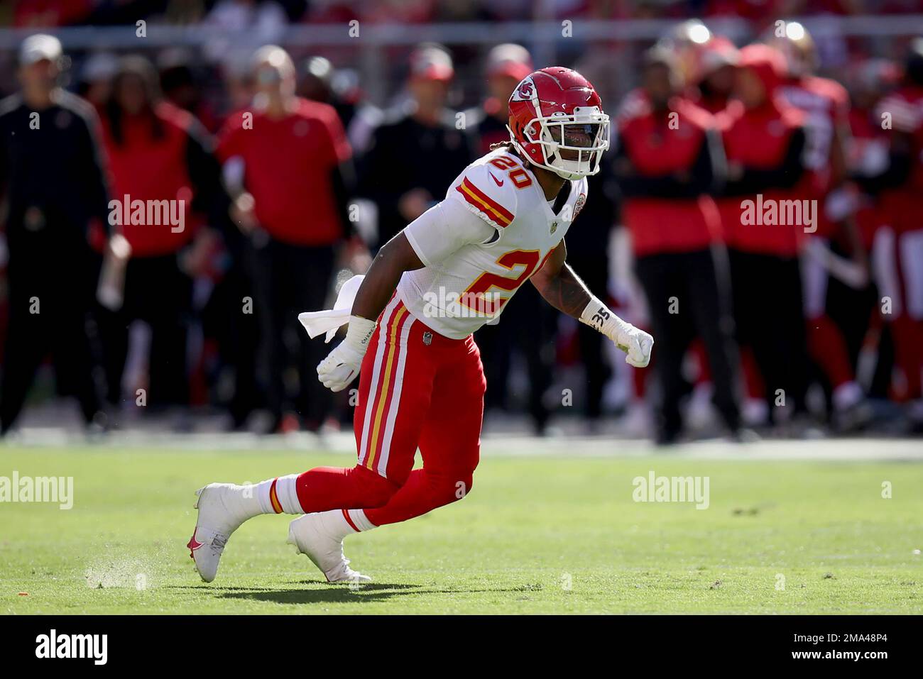 Kansas City Chiefs safety Justin Reid (20) looks into the backfield ...