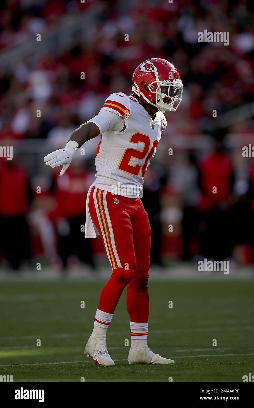 Kansas City Chiefs safety Justin Reid (20) looks into the backfield ...