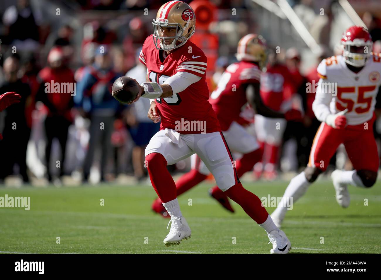 San Francisco 49ers quarterback Jimmy Garoppolo (10) hands the ball off ...