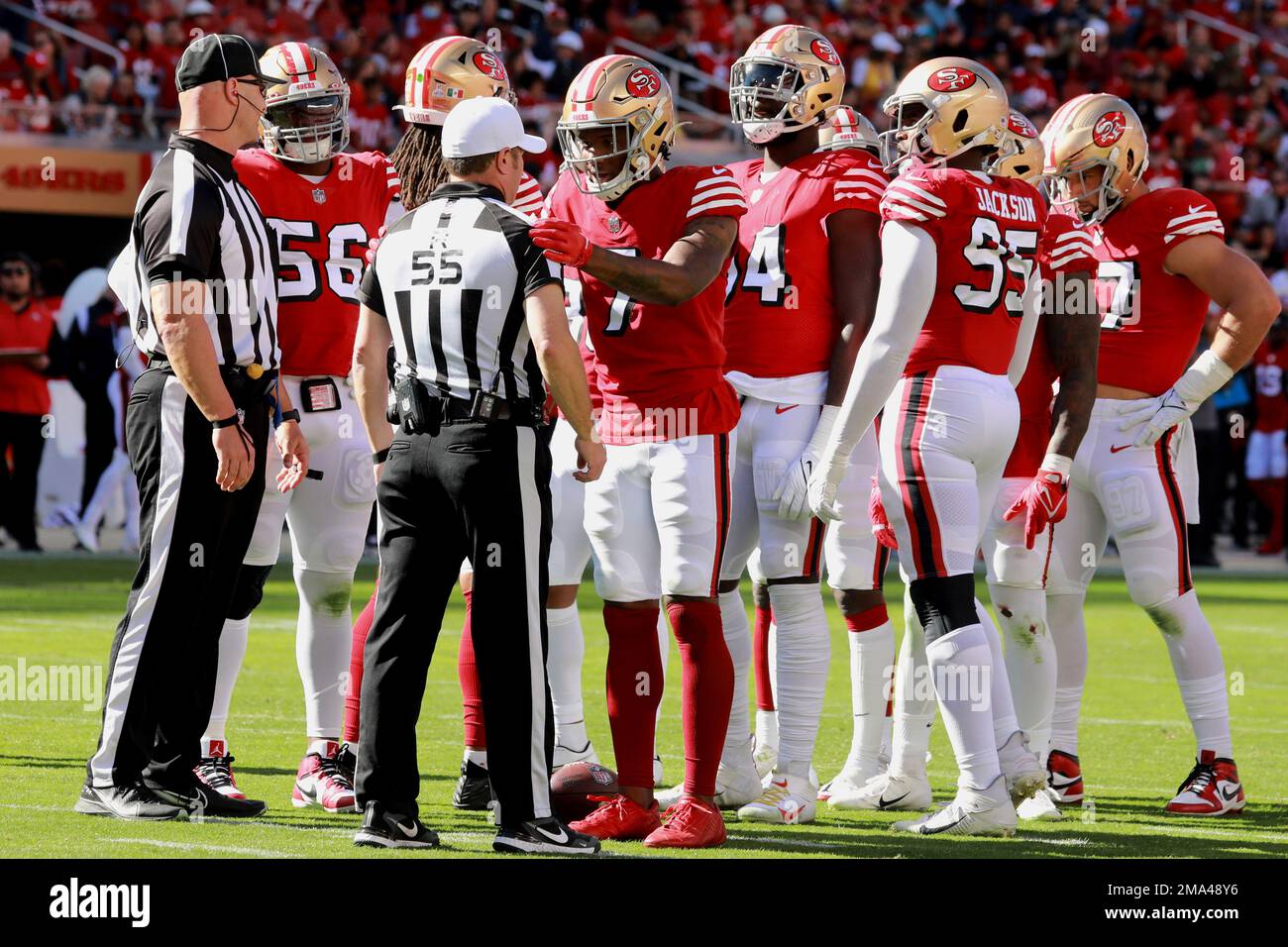 San Francisco 49ers cornerback Charvarius Ward (7) talks with referee ...
