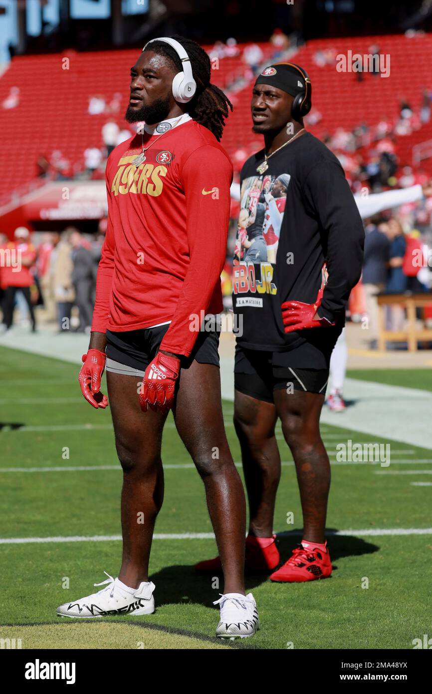 San Francisco 49ers wide receiver Brandon Aiyuk (11) stands in front of ...
