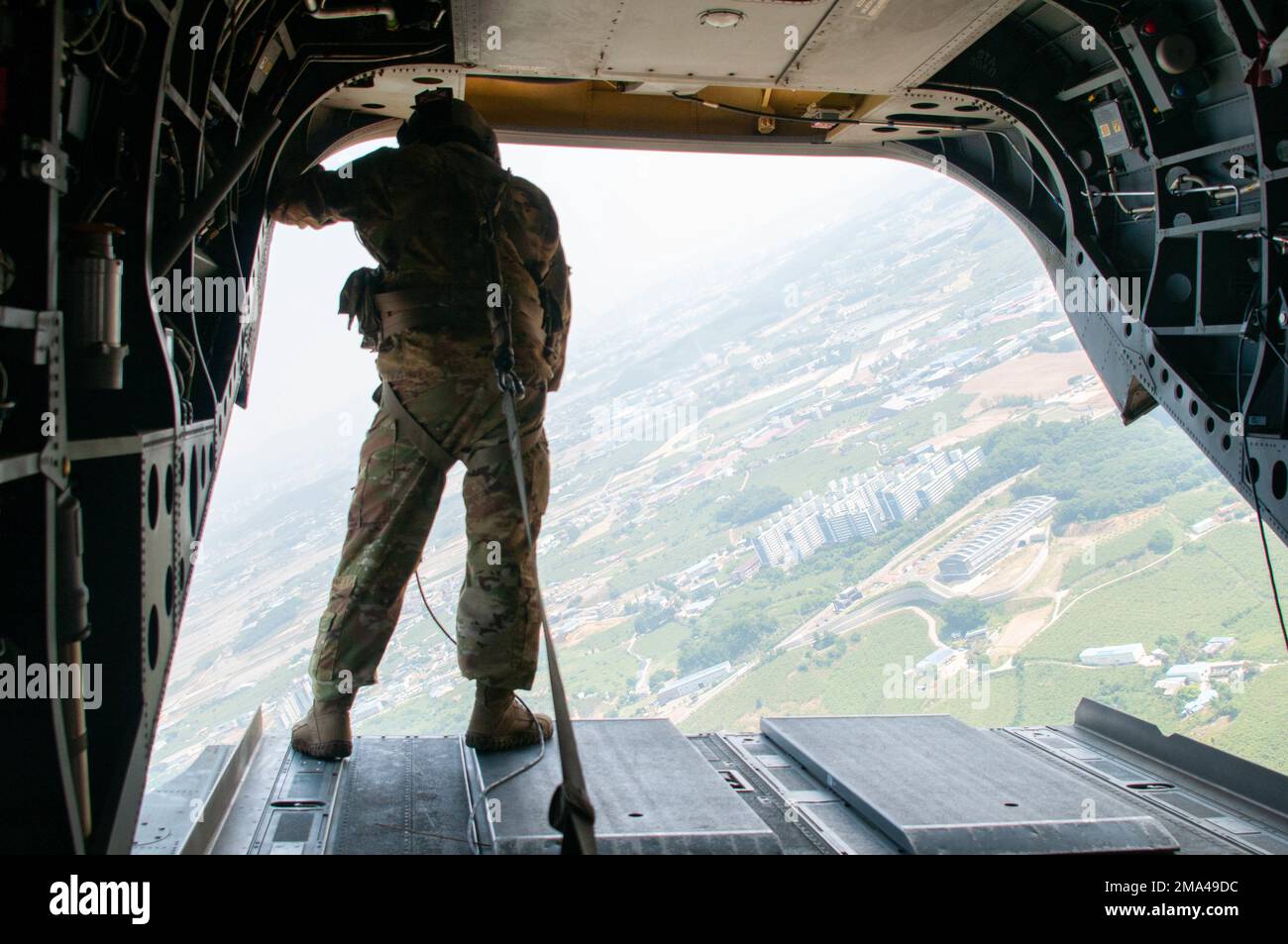 Soldiers from 3rd General Support Aviation Battalion, 2nd Aviation ...