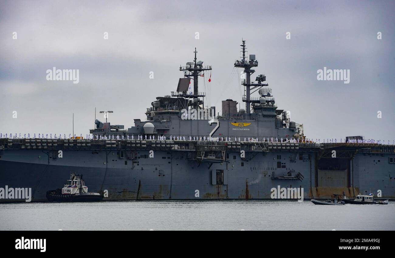 PORT OF LOS ANGELES (May 24, 2022) – U.S. Sailors assigned to ...