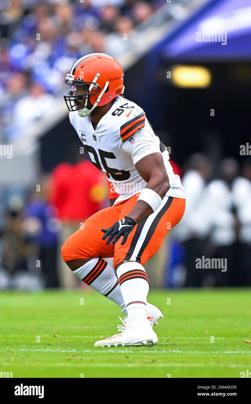 Cleveland Browns defensive end Myles Garrett (95) in action during the ...
