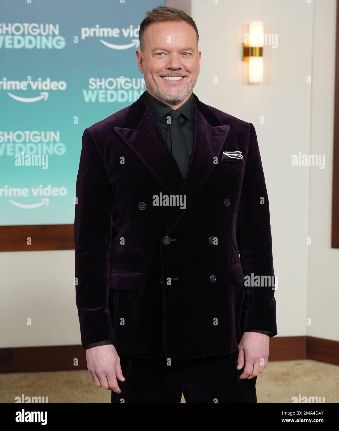 Jason Moore arrives at the Prime Video's SHOTGUN WEDDING Los Angeles ...