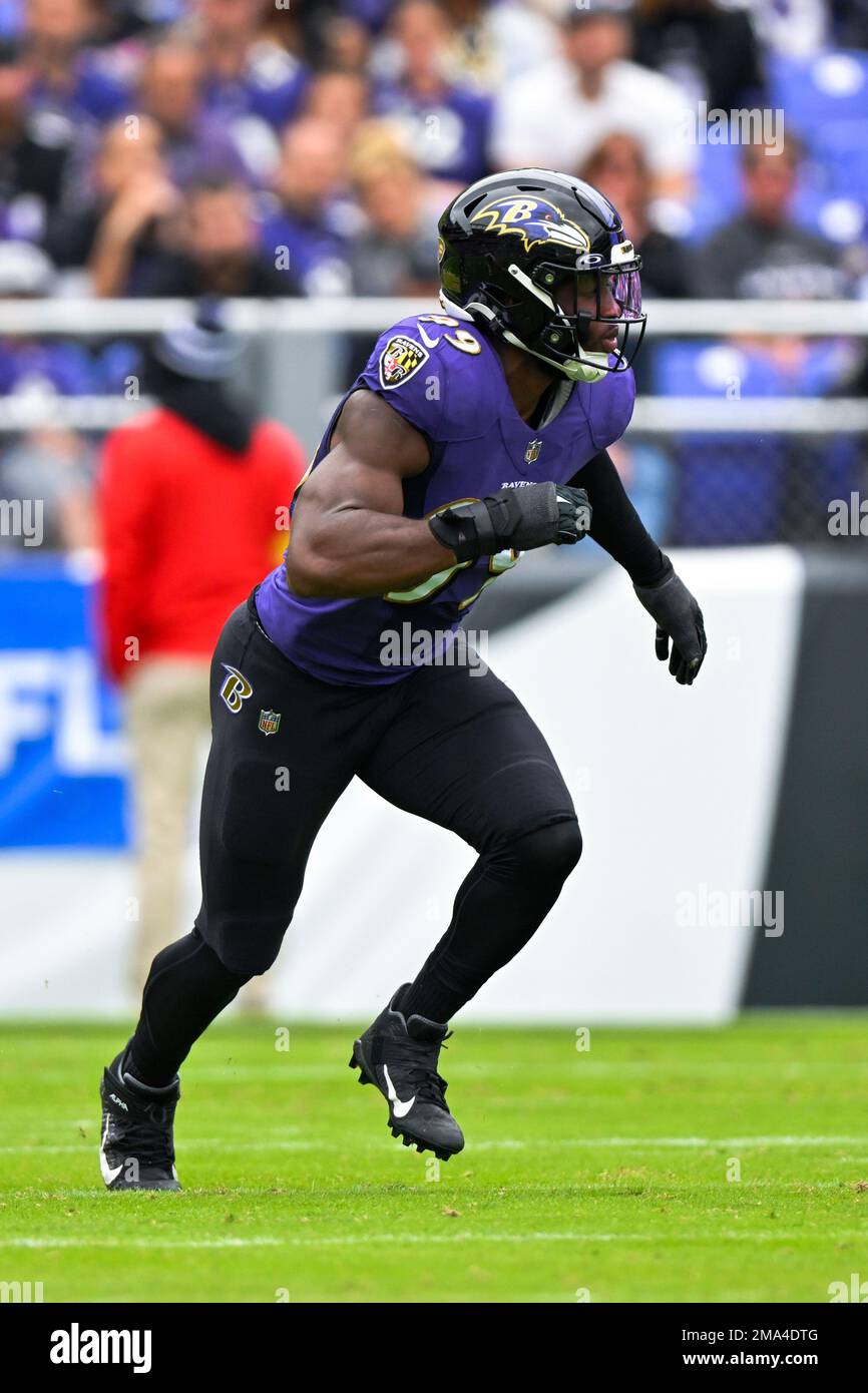 Baltimore Ravens linebacker Odafe Oweh (99) in action during the first ...