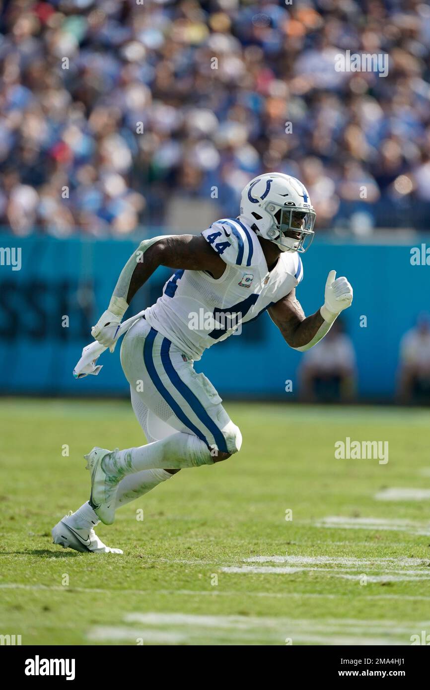 Indianapolis Colts linebacker Zaire Franklin (44) plays against the Tennessee Titans in the ...