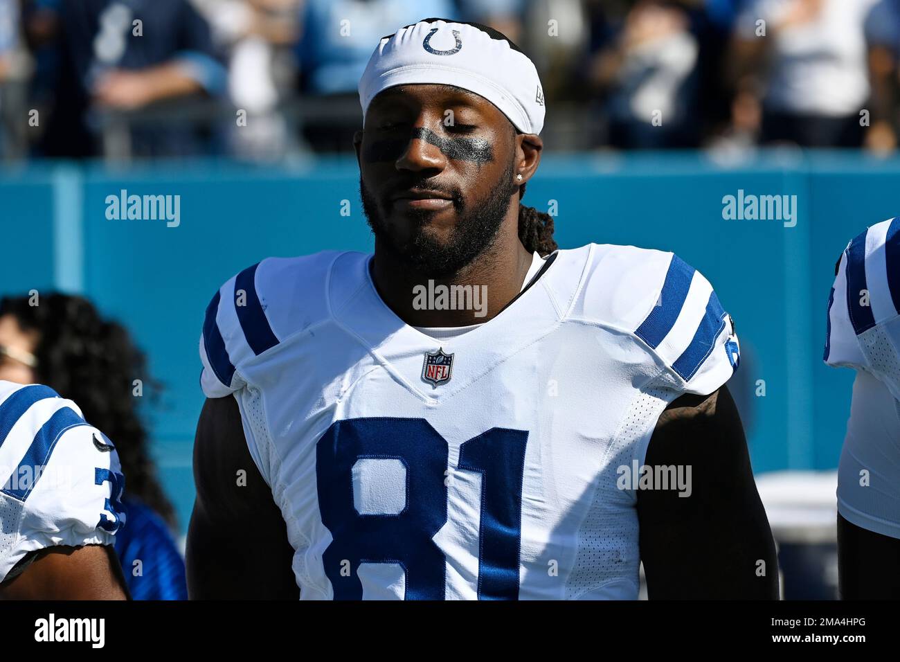 Indianapolis Colts tight end Mo Alie-Cox (81) stands for the national ...