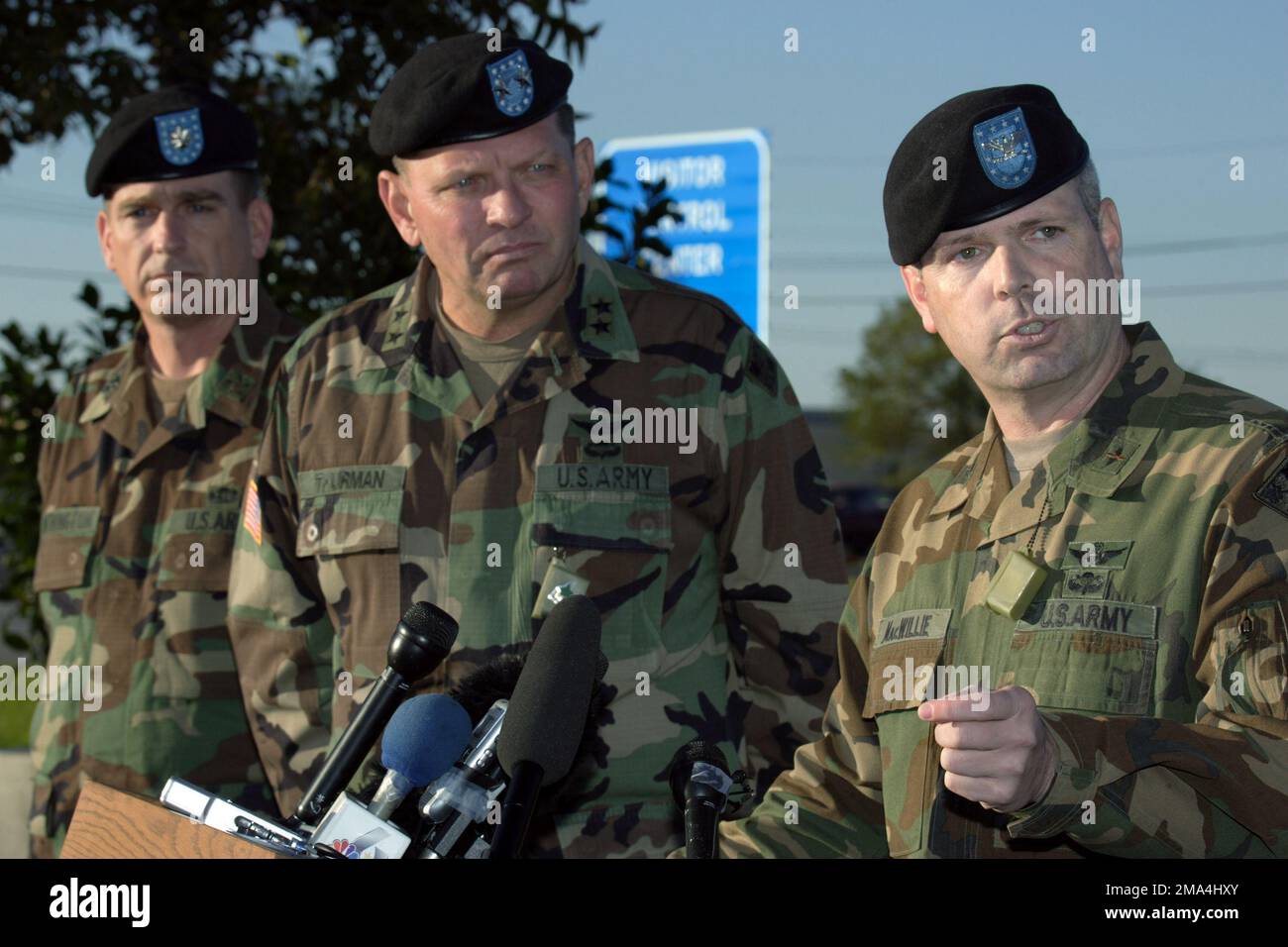 4th infantry division cdr hi-res stock photography and images - Alamy