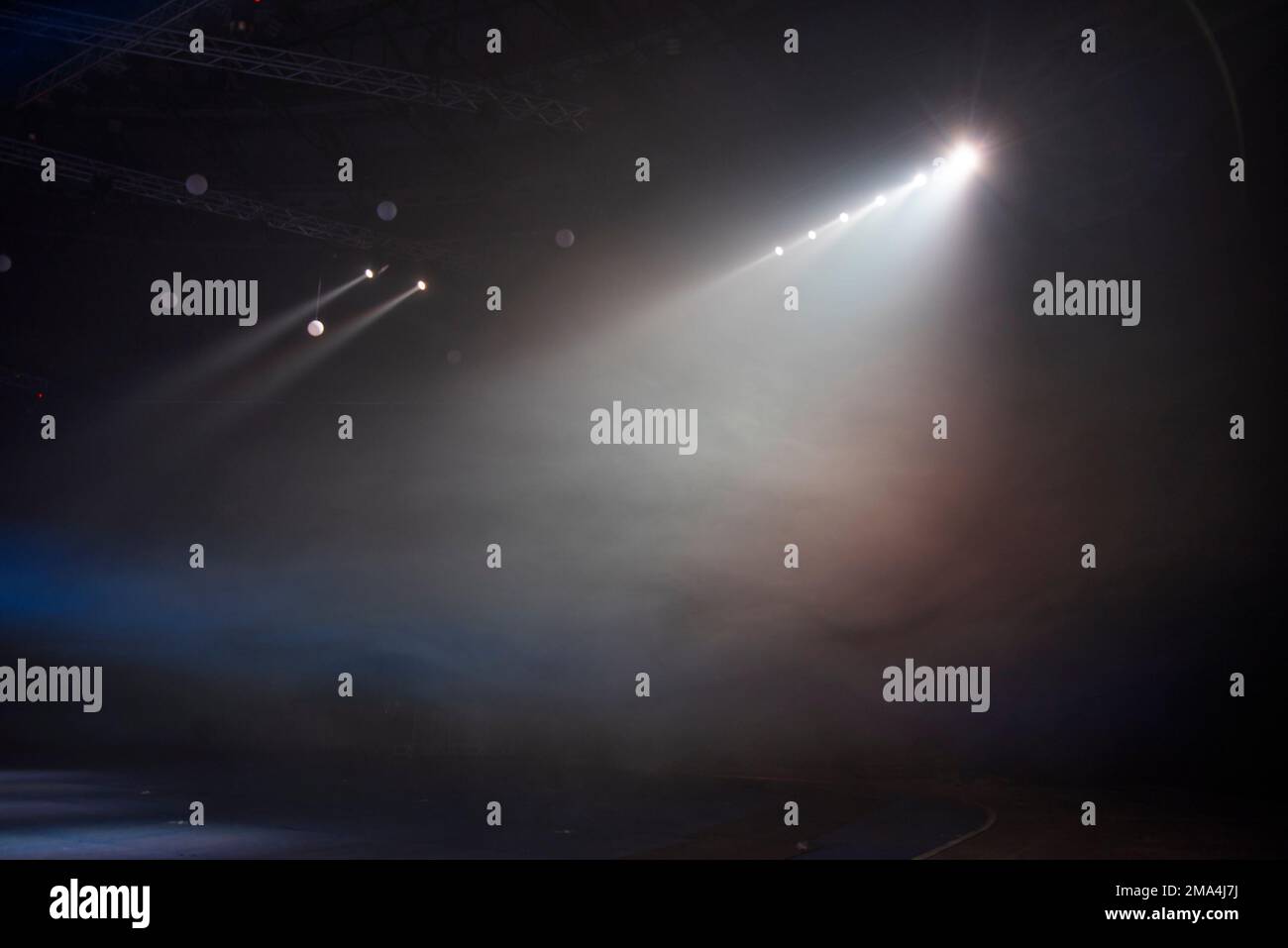 Backdrop for tv shows hi-res stock photography and images - Alamy