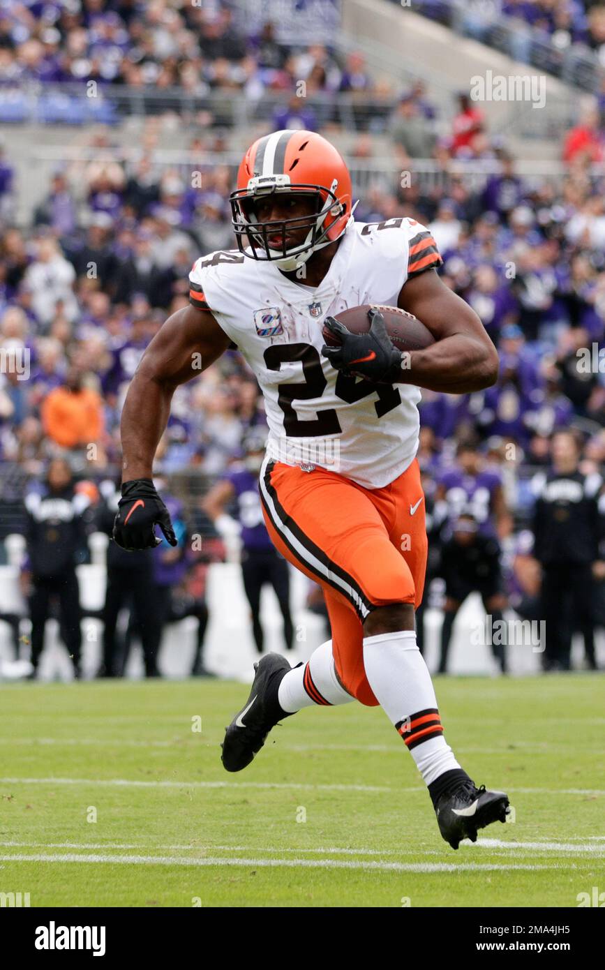 Cleveland Browns running back Nick Chubb (24) in action against the ...