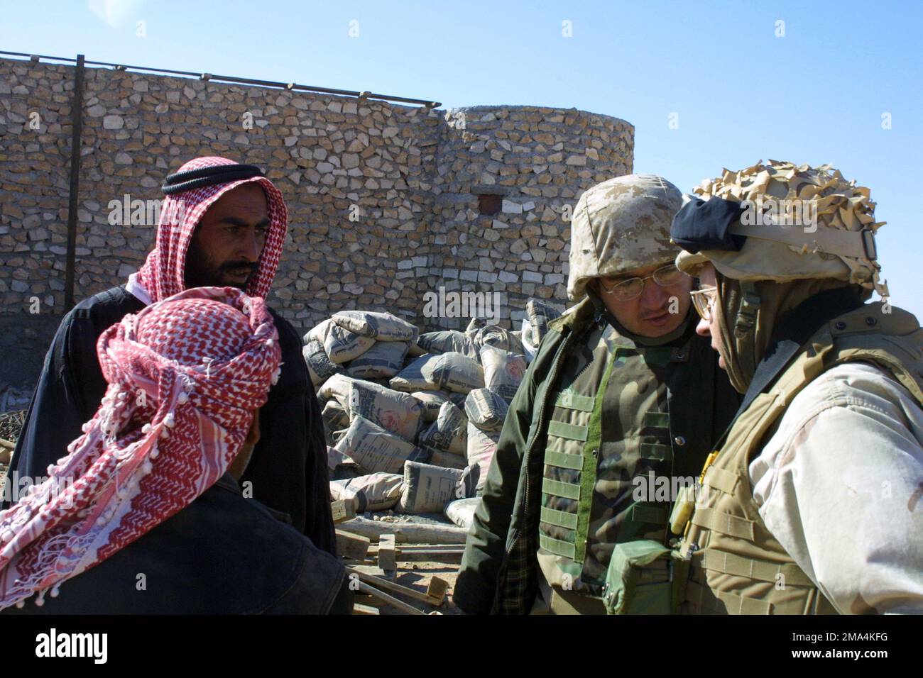 Iraqi syrian border hi-res stock photography and images - Alamy