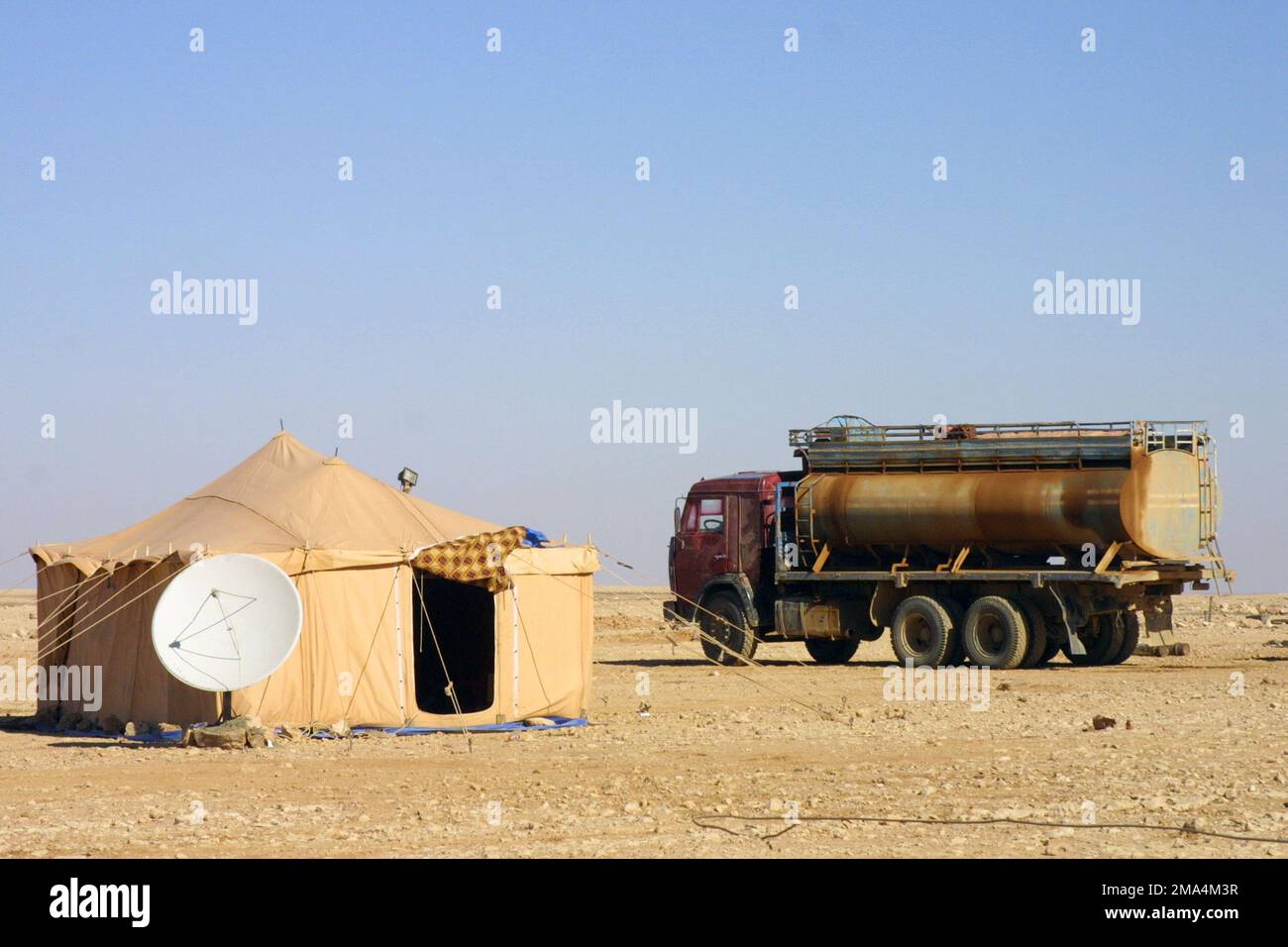 Iraqi syrian border fort hi-res stock photography and images - Alamy