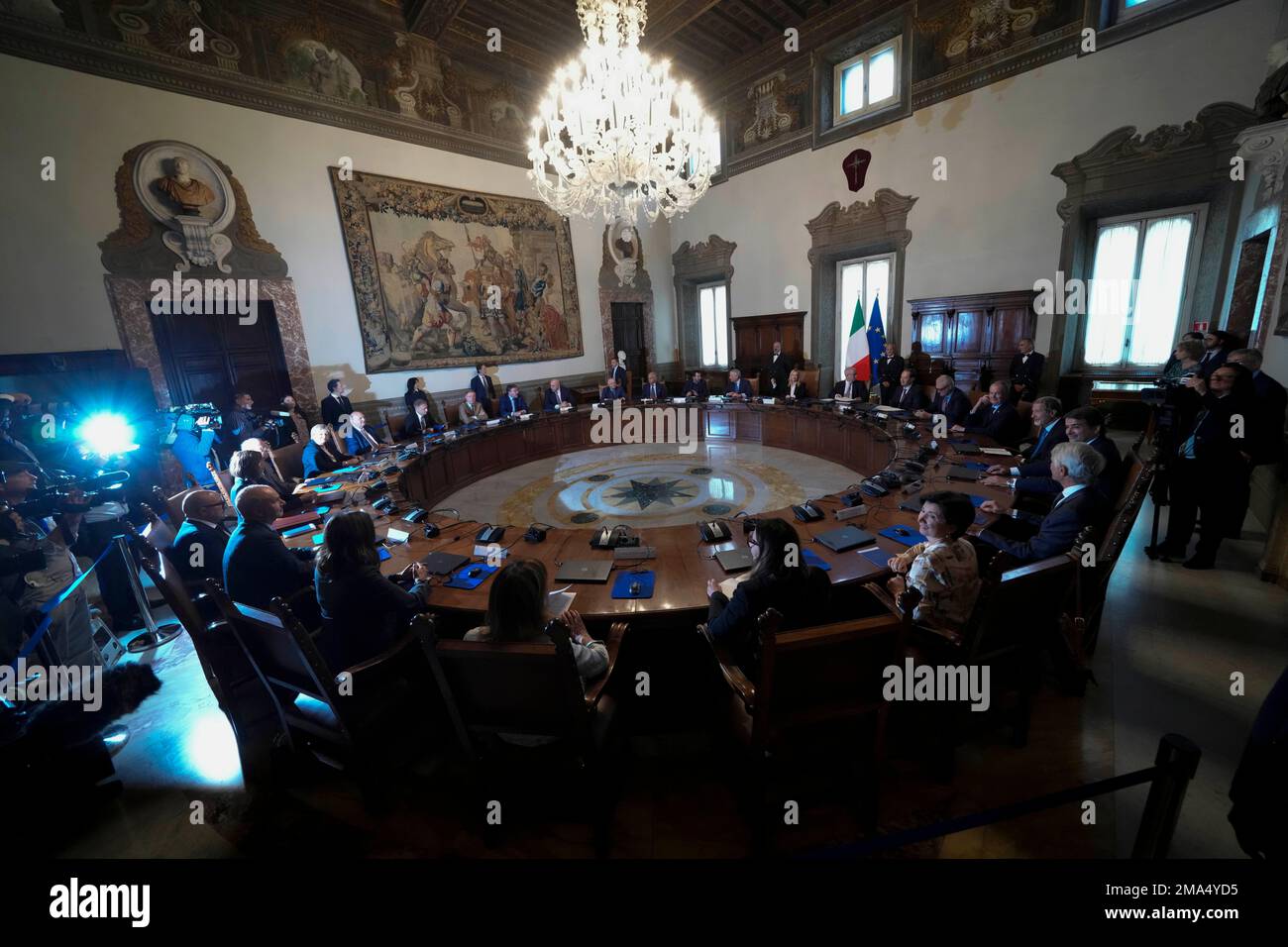 New Italian Premier Giorgia Meloni presides over her first cabinet of ...