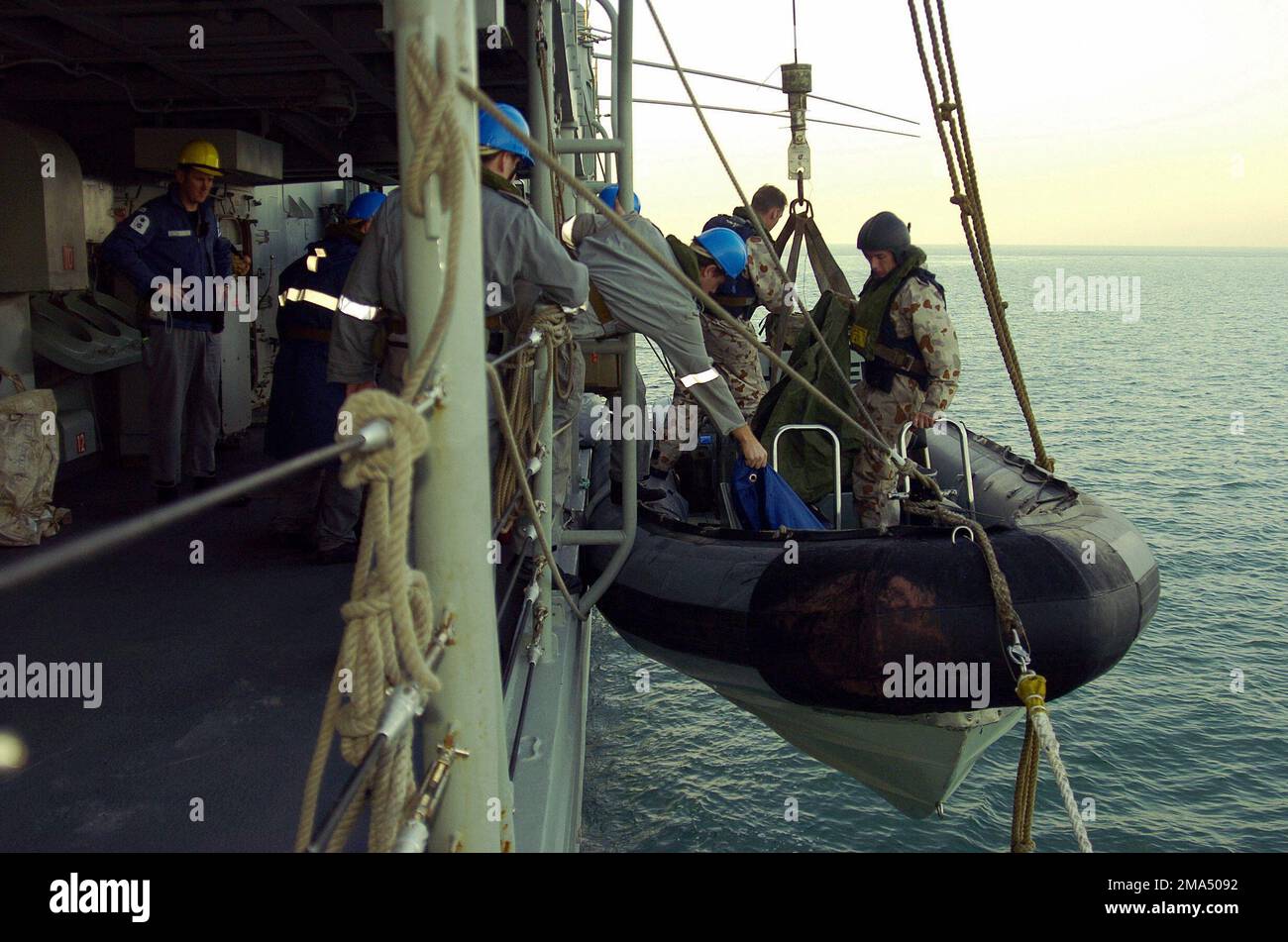 Hmas adelaide hi-res stock photography and images - Alamy