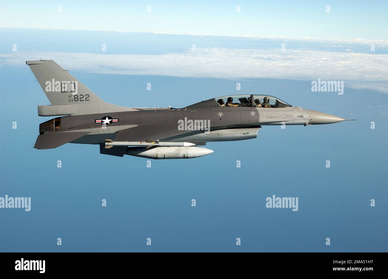 Combat archer hi-res stock photography and images - Alamy