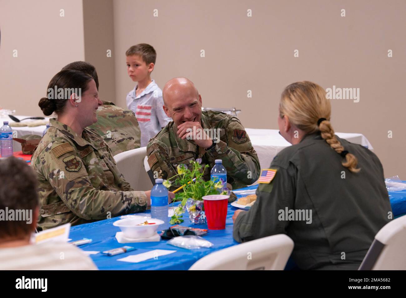 Master Sgt. Jennifer Dewispelaere and 2d Lt. Rusty Renn, 107 Attack ...
