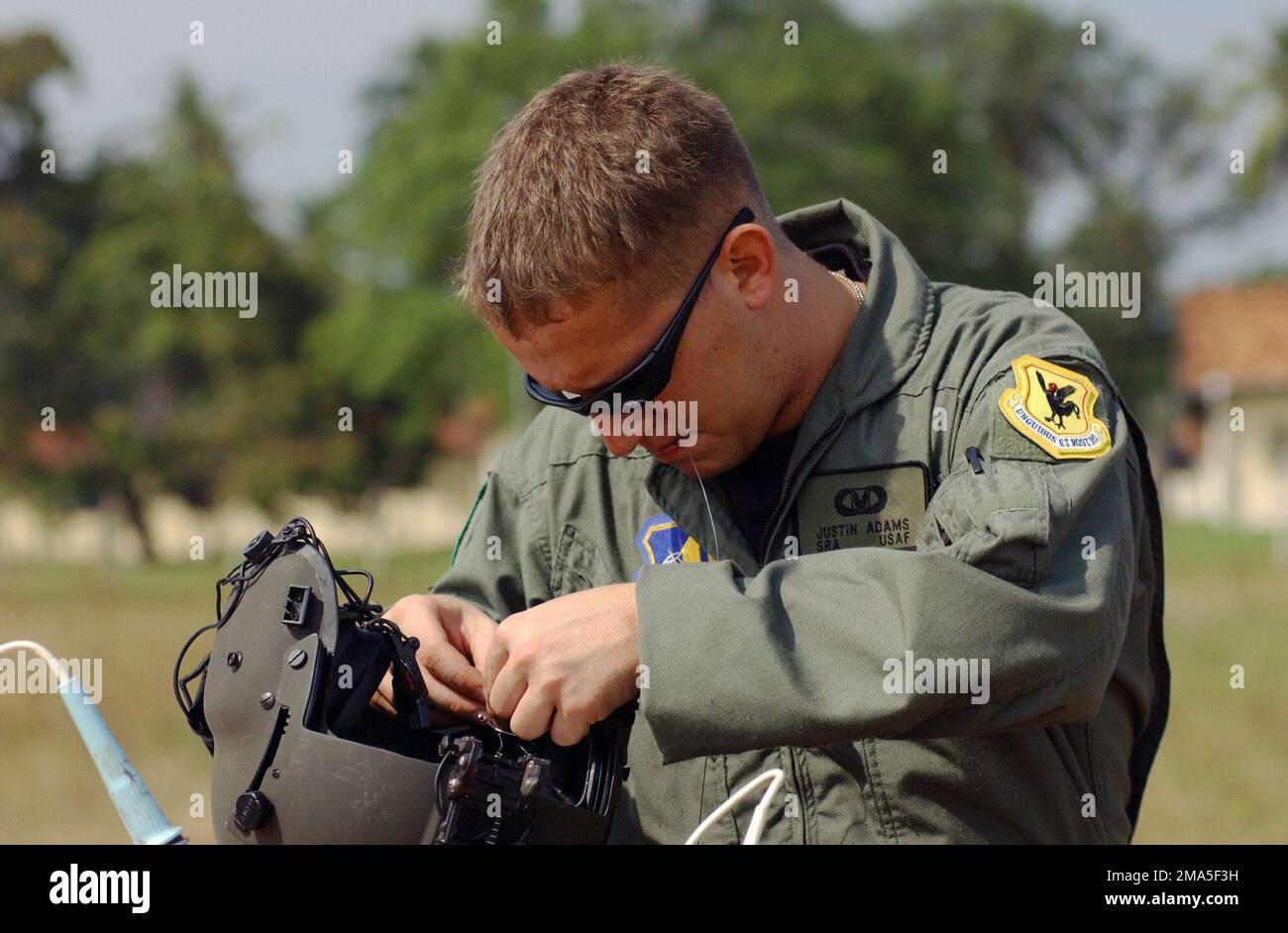 050111-F-1545M-018. Base: Katunayaka Air Base Country: Sri Lanka (LKA ...