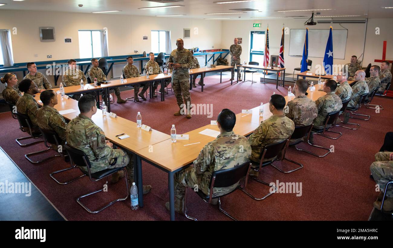 U.S. Air Force Brig. Gen. Roy W. Collins, center, Headquarters U.S. Air ...