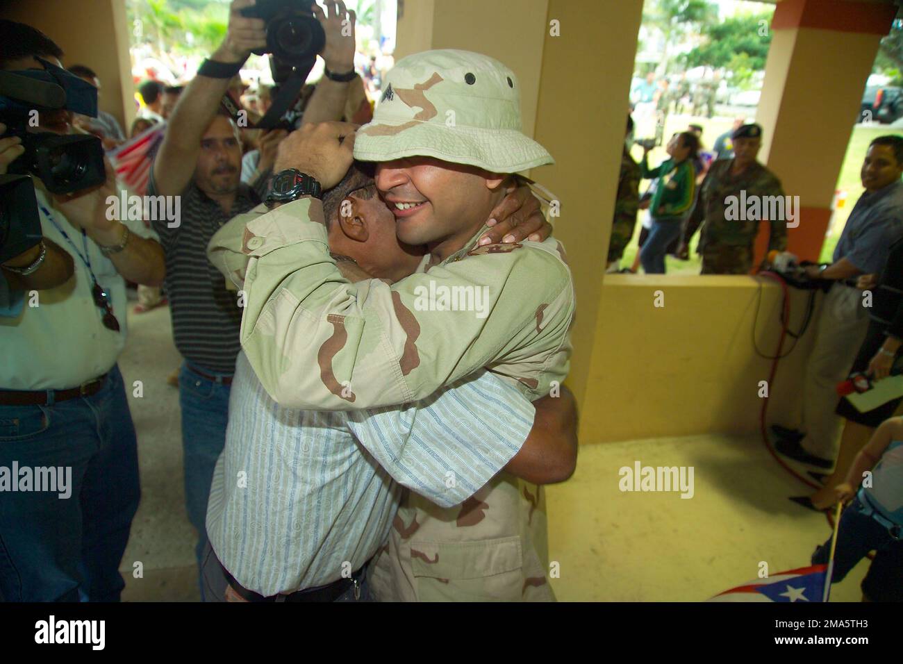 65th regional readiness command center hi-res stock photography and ...