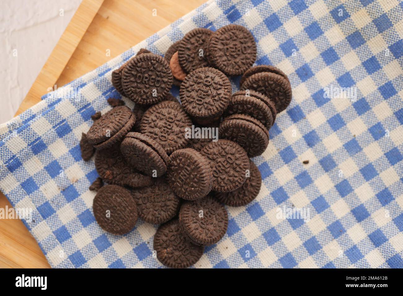 dhaka bangladesh 23th may 2021. oreo chocolate biscuits on plate Stock ...