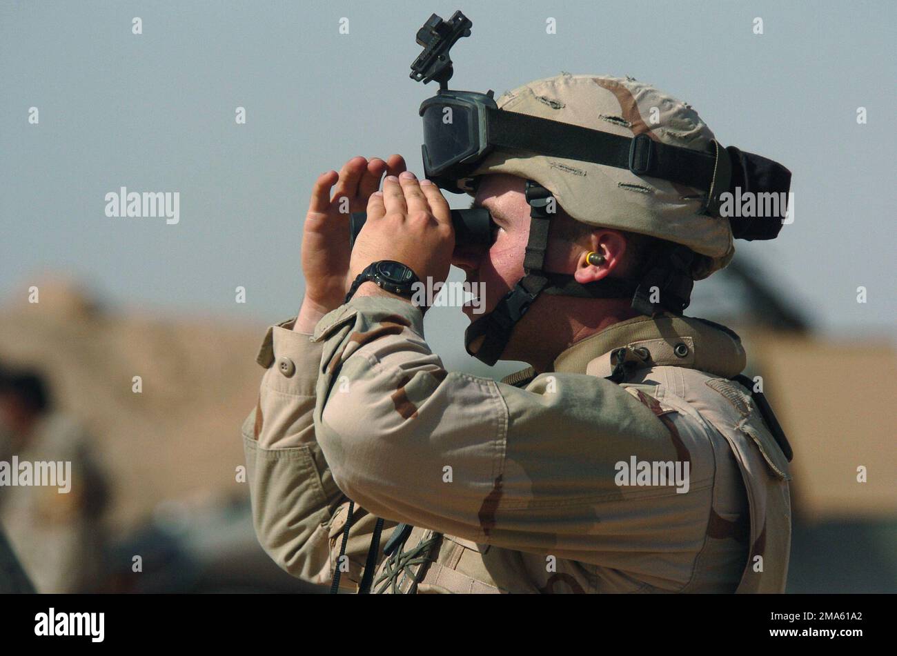 050413-N-6501M-009. Subject Operation/Series: IRAQI FREEDOM Base: Fob ...