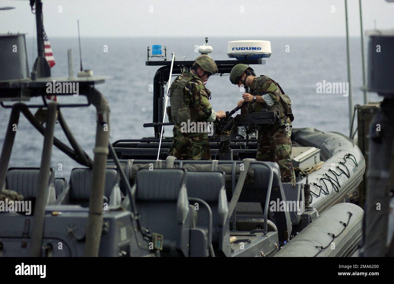 Uss duluth hi-res stock photography and images - Alamy