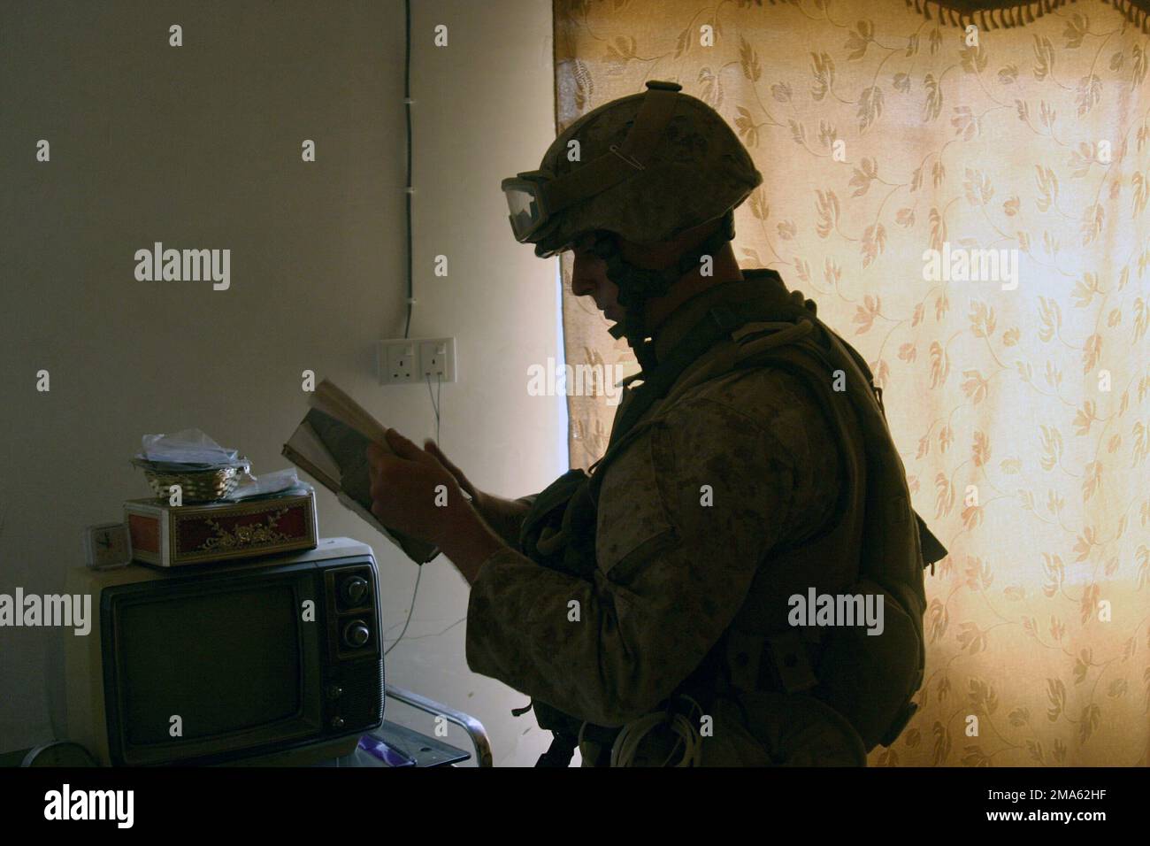 Conducting searches hi-res stock photography and images - Alamy