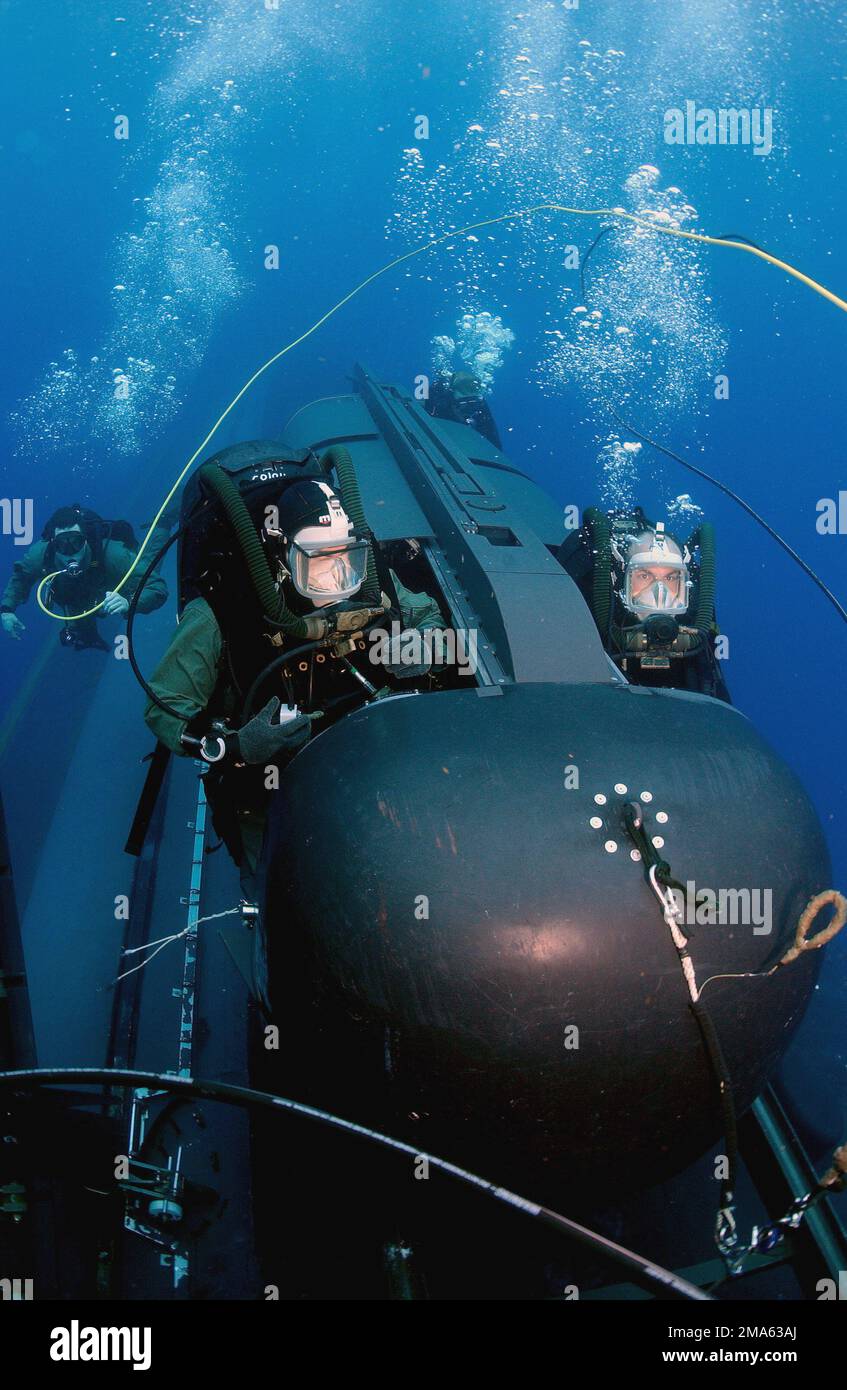 Uss philadelphia hi-res stock photography and images - Alamy