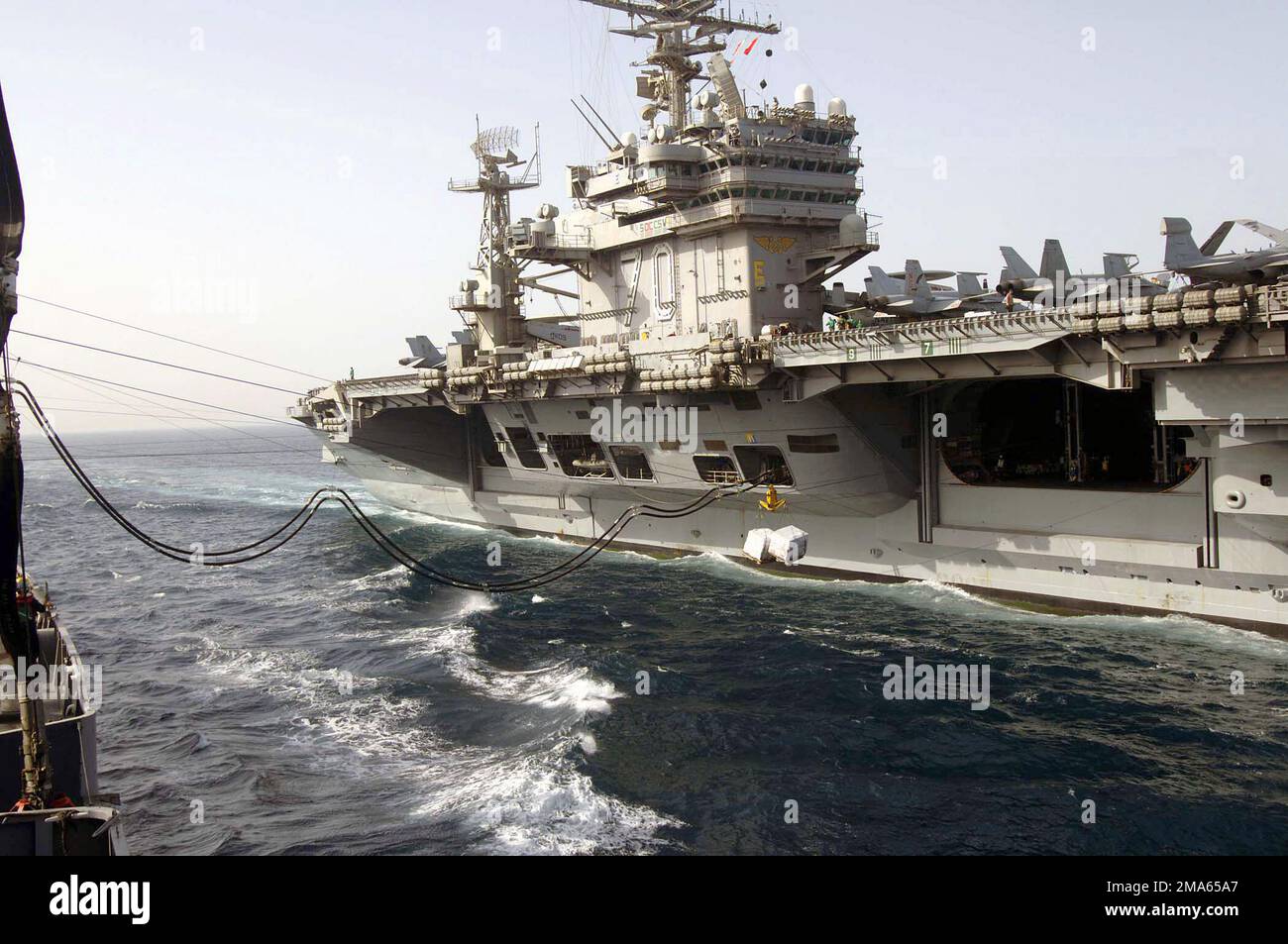 050604-N-4309A-062. Country: Persian Gulf Scene Major Command Shown ...