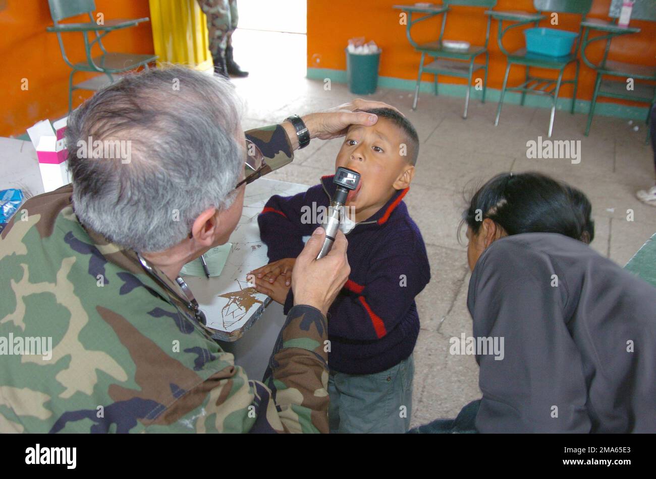 050601-A-1526R-070. Base: Quito Country: Ecuador (ECU Stock Photo - Alamy