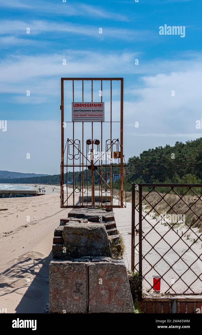 Old firewall with rusty fences on the beach of Prora, Ruegen ...